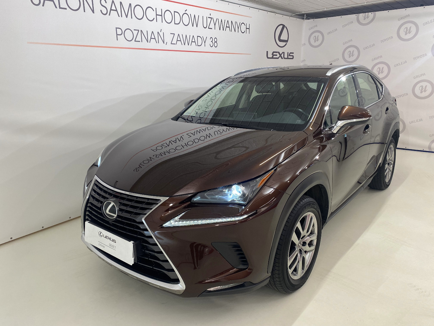 Oferta samochodu Lexus NX 2.0 Benzyna 2018 109 900 zł brutto Lexus Poznań