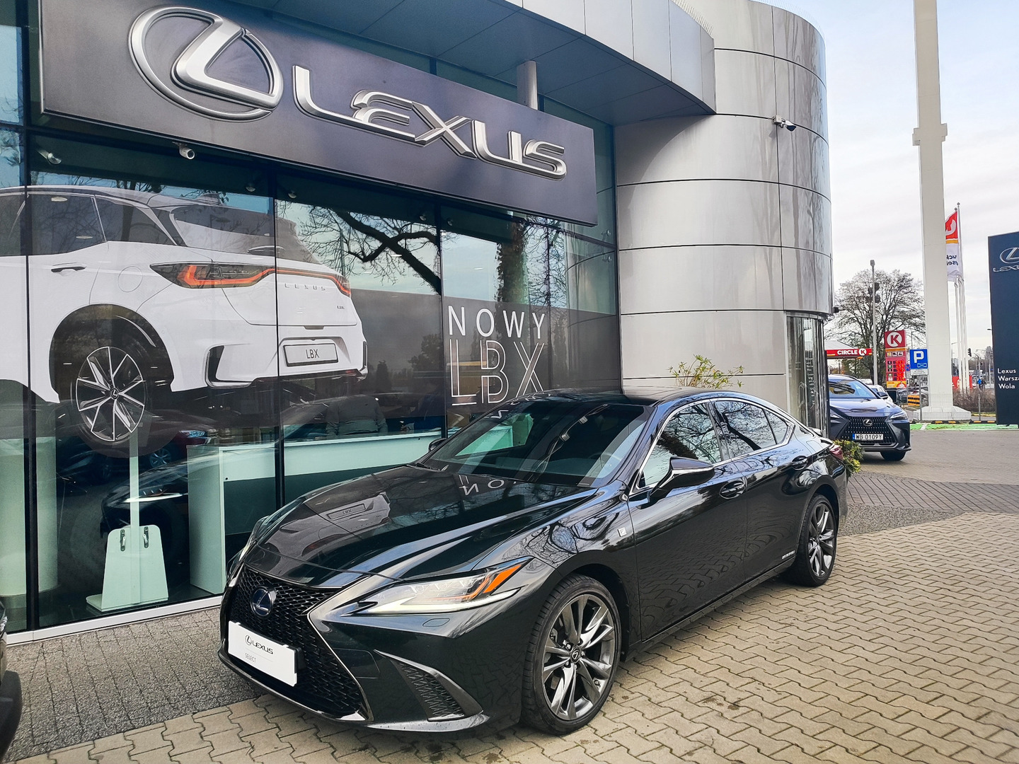 Oferta samochodu Lexus ES 2.5 Hybryda 2021 199 999 zł brutto Lexus ...